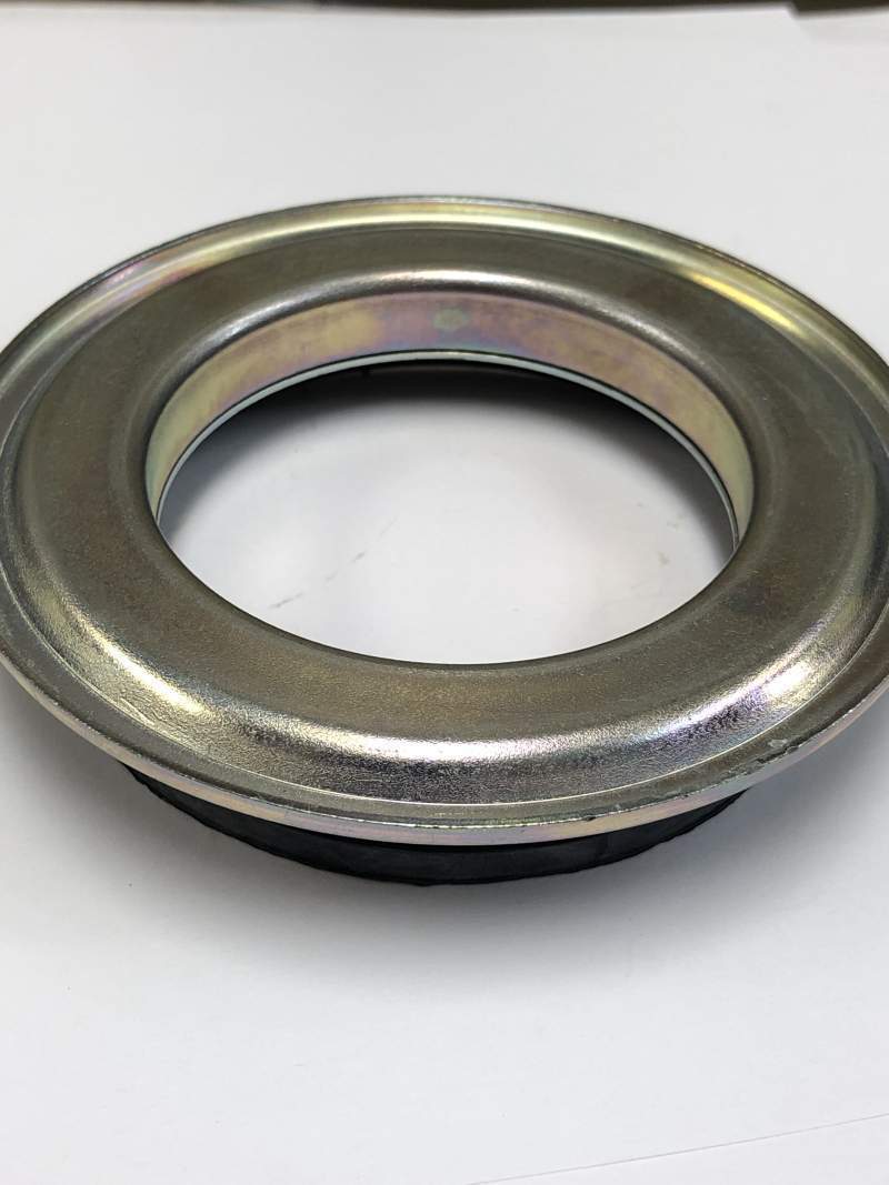 John Deere Seal RE193099 - Green Farm Parts